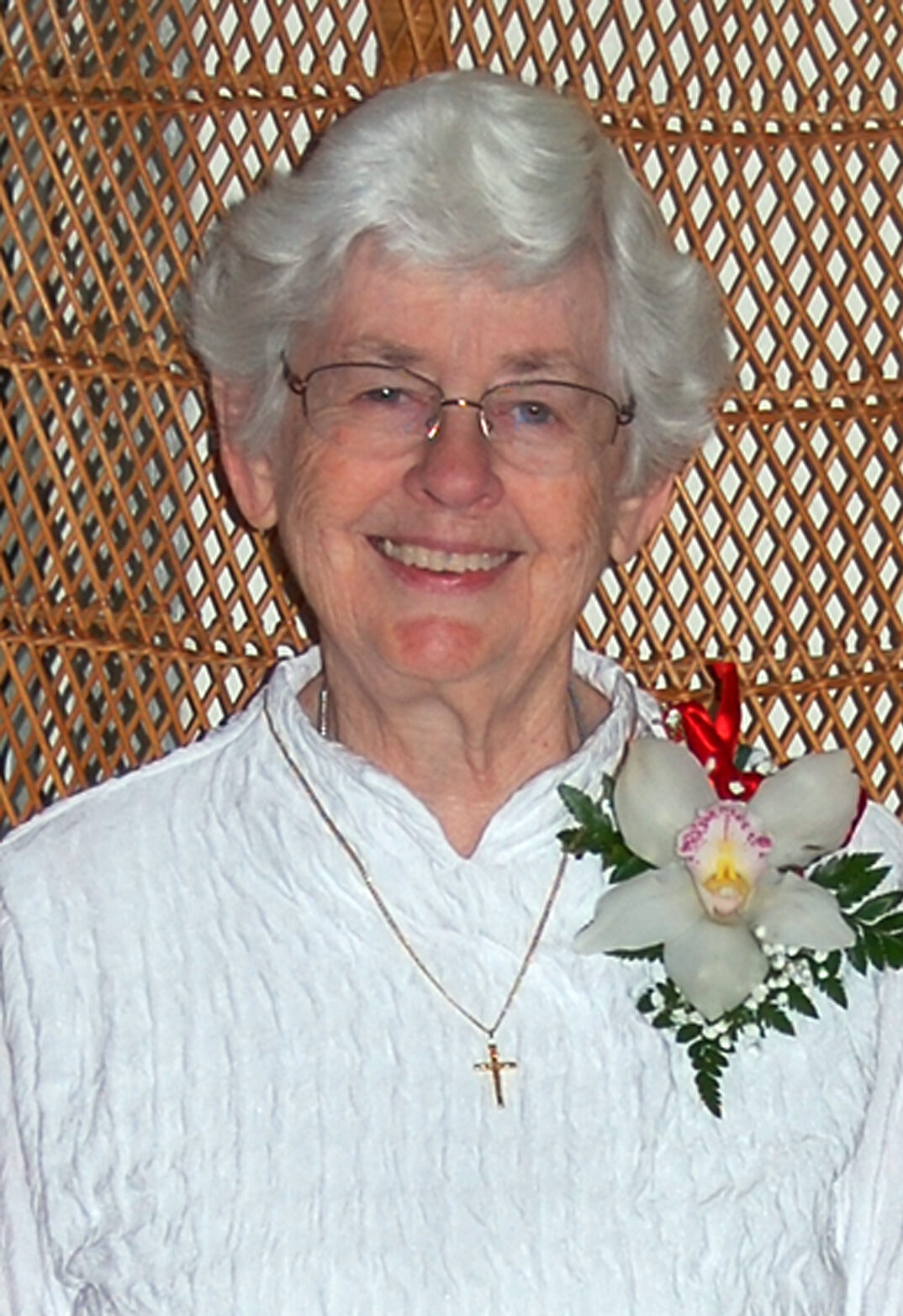 Sister Rose Lauren Earl, M.M., Maryknoll Sister for 75 Years, Dies at ...